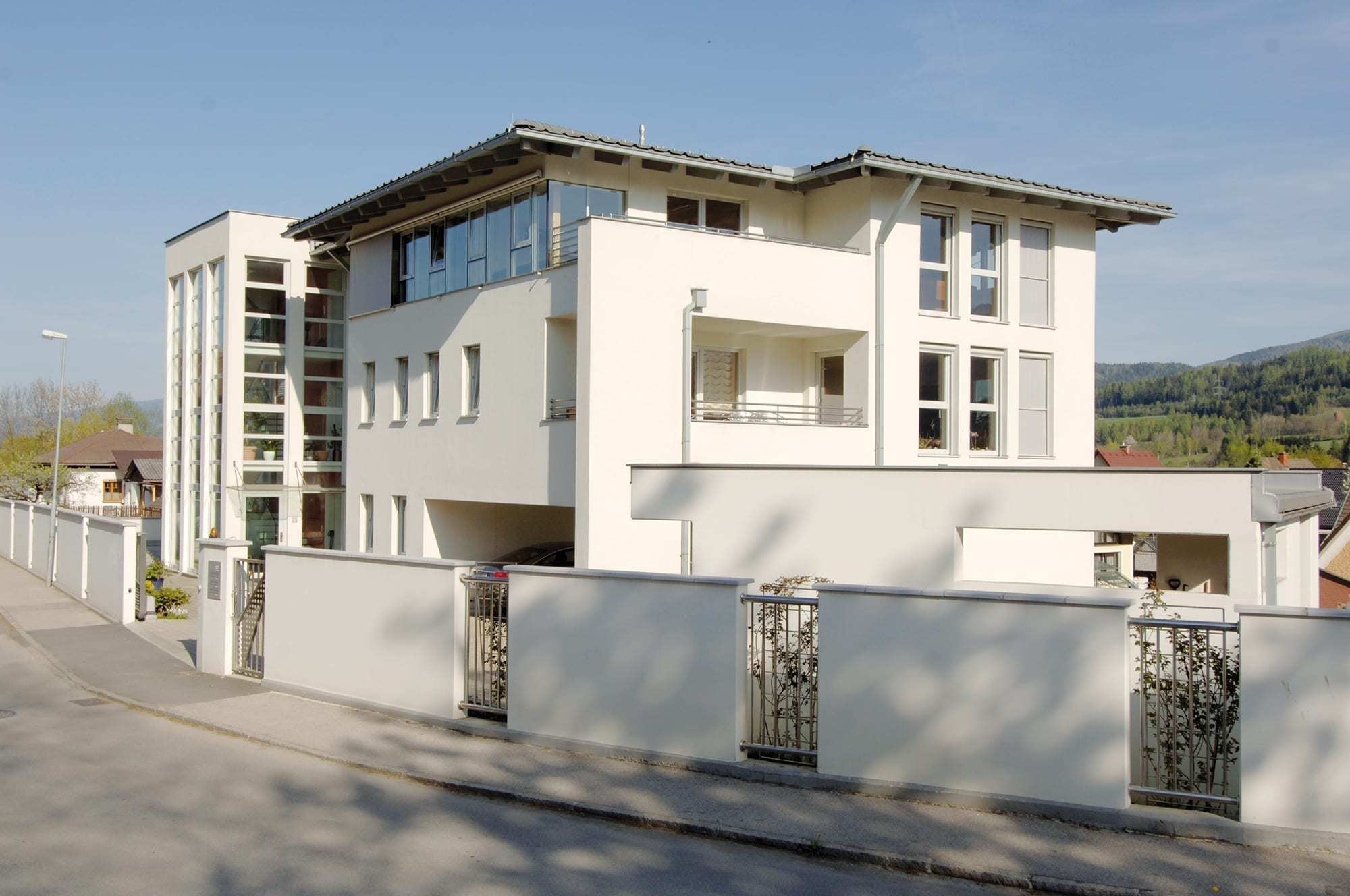 PVC window TROCAL 76 Classic | FENSTERNORM.COM